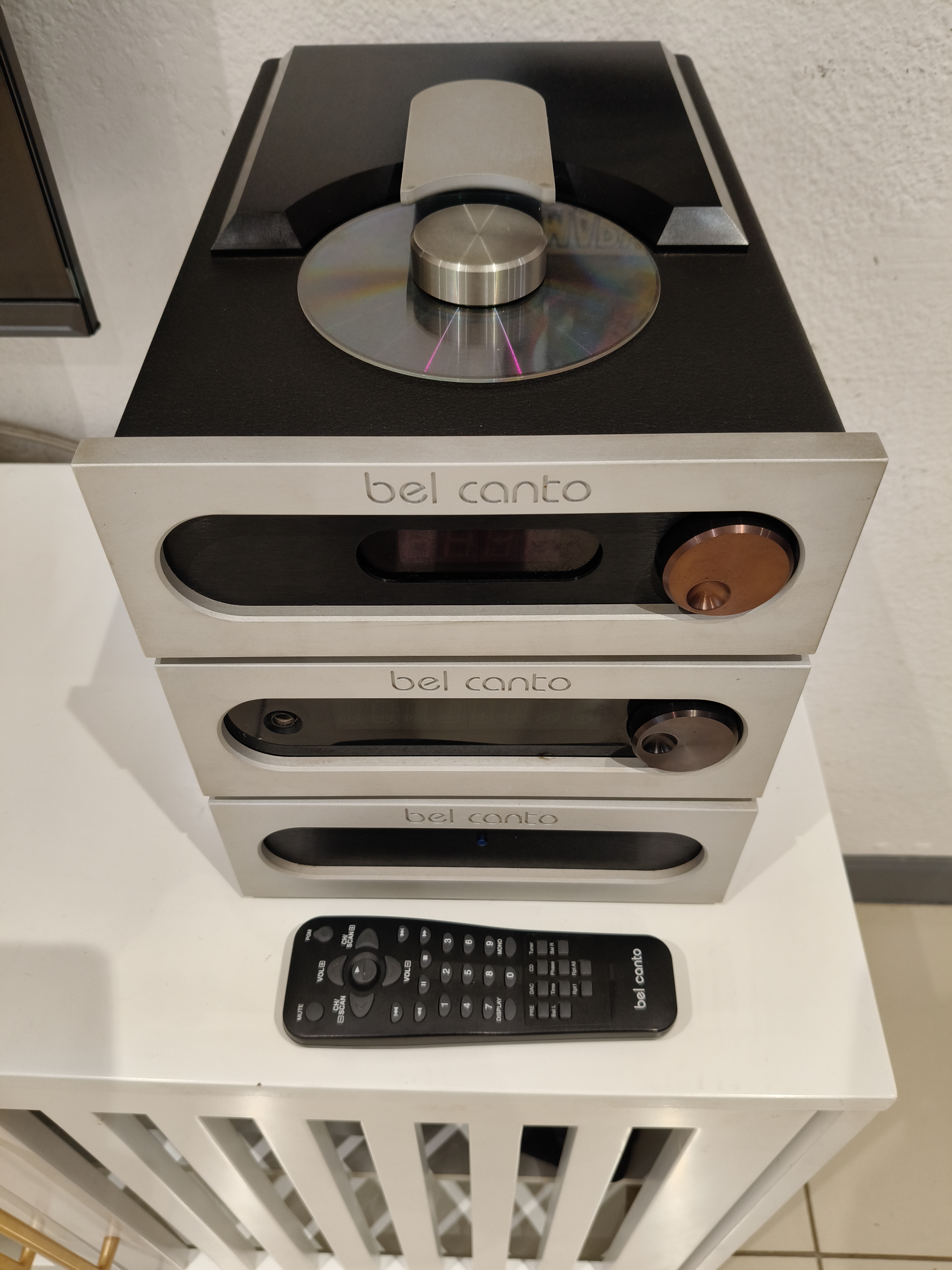 Bel Canto high and set (DAC Pre-amp/Power-amp/CD) – AVInside
